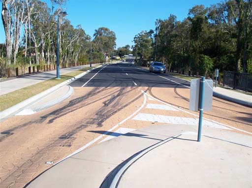 Aggressive driving (hooning)