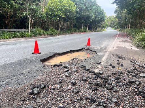 Let’s fix our potholes | Sunshine Coast Council