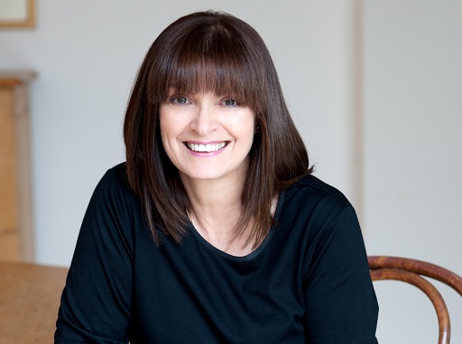 Escape with master storyteller Fiona McIntosh | Sunshine Coast Council